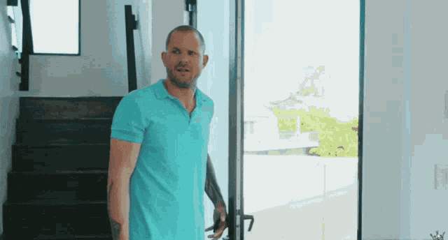 Scott Nails Blue Eyes Scott Nails Blue Eyes Close Door Discover