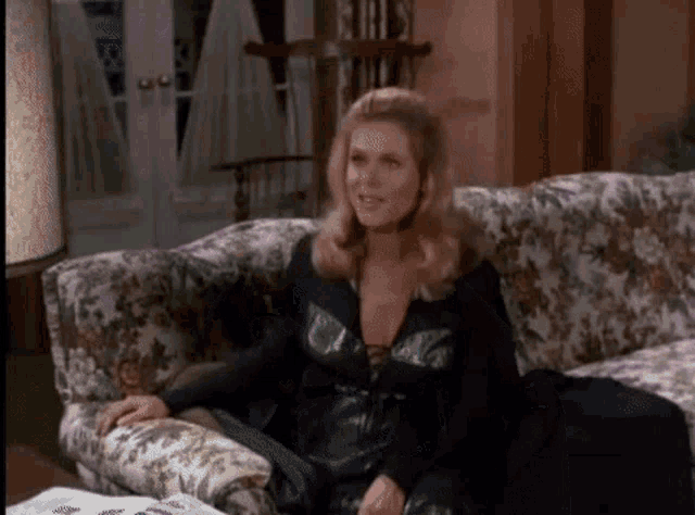 Elizabeth Montgomery Samantha Stevens Elizabeth Montgomery Samantha Stevens Bewitched