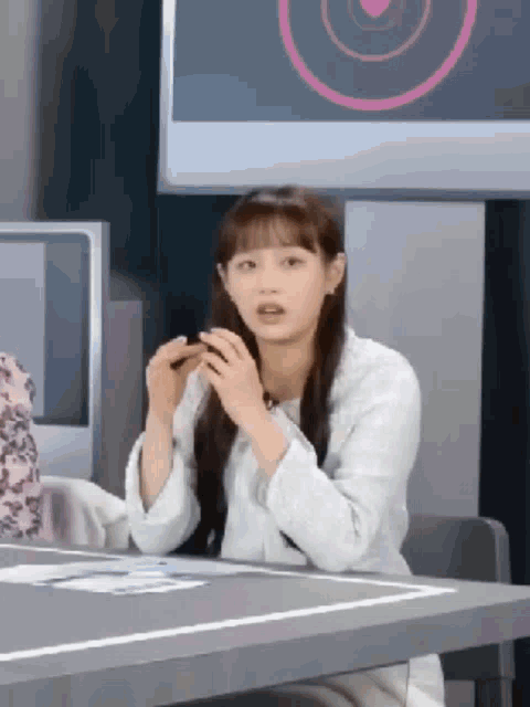 Chuu Loona Chuu Chuu Loona Chuu Chuu Loona Discover And Share S