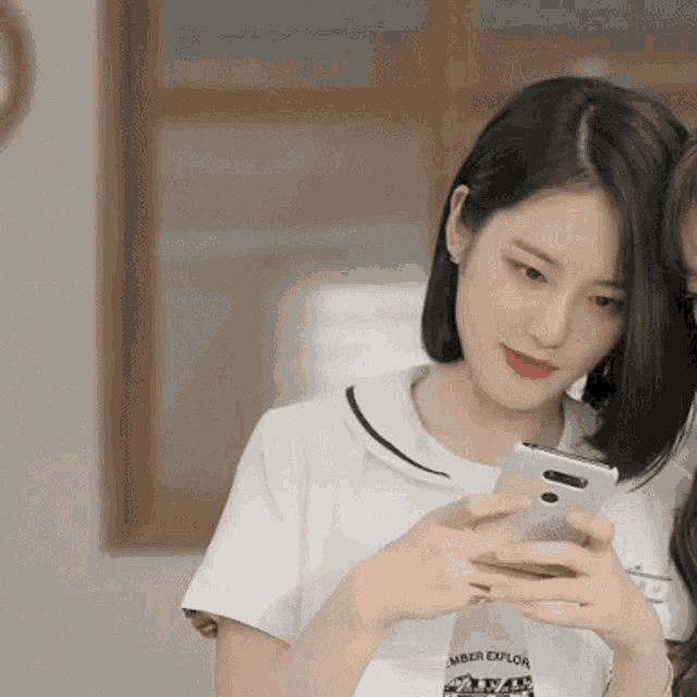 Shin Yeeun Yeeun Shin Yeeun Yeeun Cute を見つけて共有する
