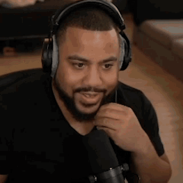 Laughing The Black Hokage GIF - Laughing The Black Hokage Haha ... Laughing The Black Hokage GIF - Laughing The Black Hokage Haha ...