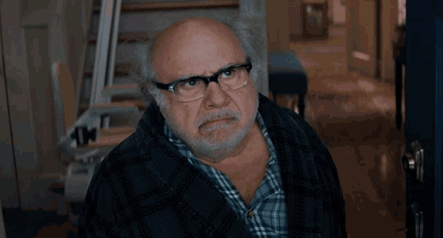 Angry Danny Devito Angry Danny Devito Edward Gilpin Откриване и споделяне на файлове