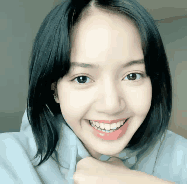 Lisa Ugly Lisa Jumpscare Lisa Ugly Lisa Jumpscare Lisa Forehead Descobrir E Compartilhar