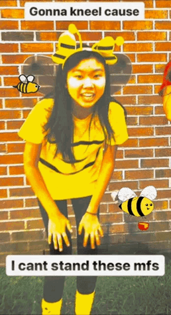 Bee Costume Girl Bee Costume Girl Kneeling S Entdecken Und Teilen