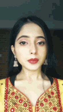 Yvavili GIF - Yvavili - Discover & Share GIFs